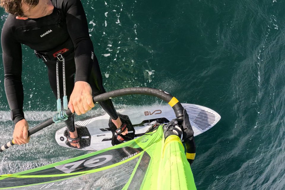 遠足の部屋:2024Windsurf誌テスト：85Lウェイブボード③。 - livedoor Blog（ブログ）