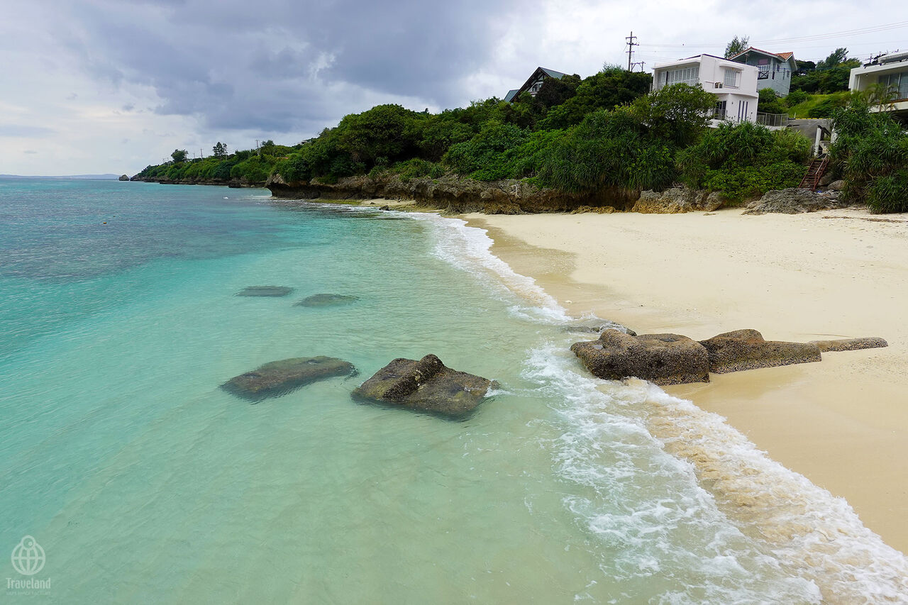 ヨコ旅:瀬底島のビーチ