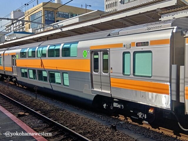 オレンジのグリーン(中央線快速グリーン車試乗記) : 横浜西部急行の備忘録2(きまぐれ鉄道日記帳N)