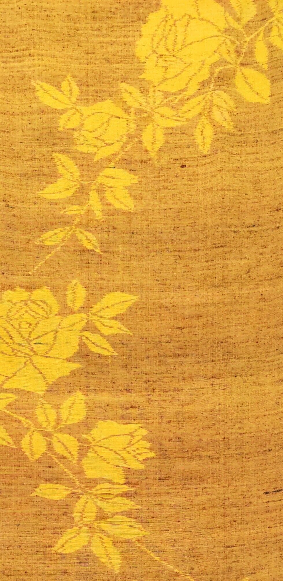 単衣の紬 黄薔薇柄〜幻想的な色柄の名古屋帯〜 : ぶどうの木の小りす 単衣の紬 黄薔薇柄〜幻想的な色柄の名古屋帯〜 : ぶどうの木の小りす