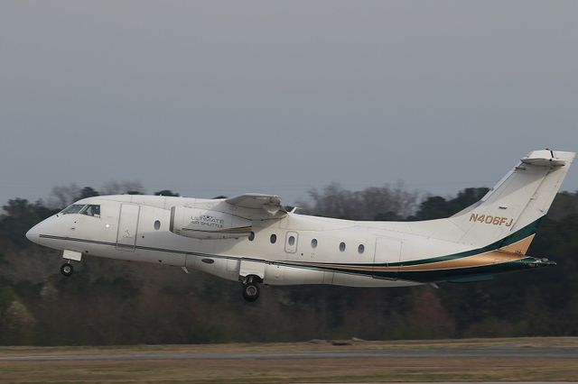 海外の飛行場 : 晴れの空blog