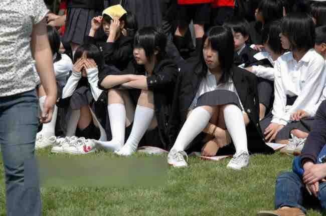 学生の靴下 足フェチ体験記