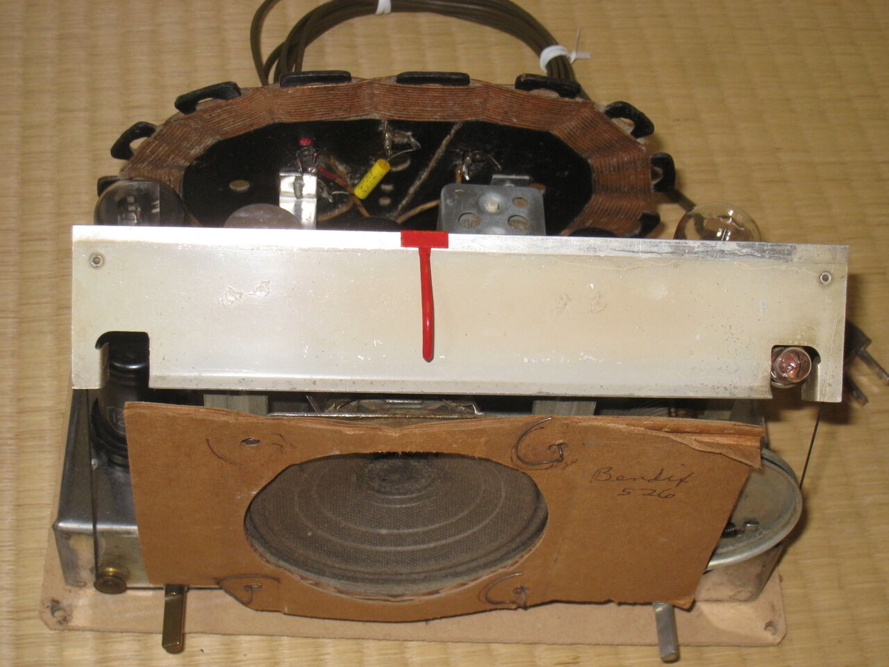 Bendix モデル0526 の外部入力増設 : 真空管ラジオ修理キッシー工房