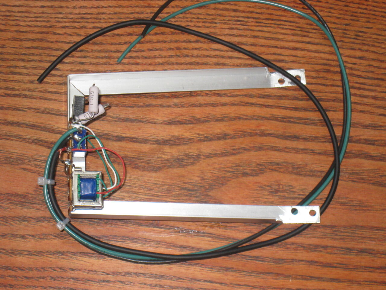 Bendix モデル0526 の外部入力増設 : 真空管ラジオ修理キッシー工房