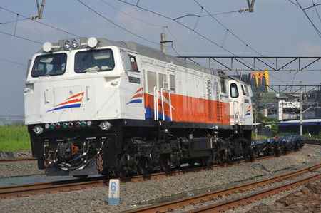 CC206ジャカルタ地区でハンドル訓練始まる（4月29日） : JABODETABEK COMMUTERS NEWS