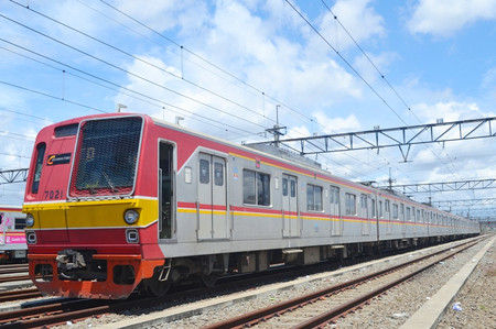 7121F追悼特集 : JABODETABEK COMMUTERS NEWS
