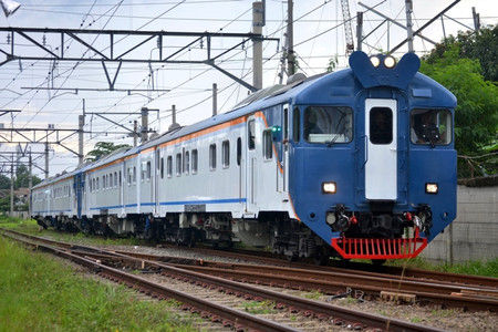 スマトラ向け、KRD AC試運転実施（12月26日） : JABODETABEK COMMUTERS NEWS