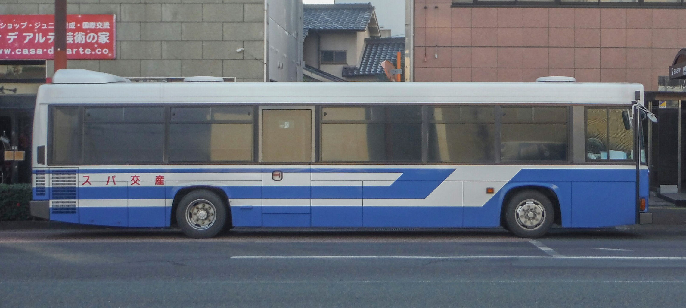 九州産交バス 熊本200か1183 : 🚌BUS画像館熊本🚏九州産交バス 空港リムジンバスに県内初のEVバス(日野)を導入。2026年3月運行 ...