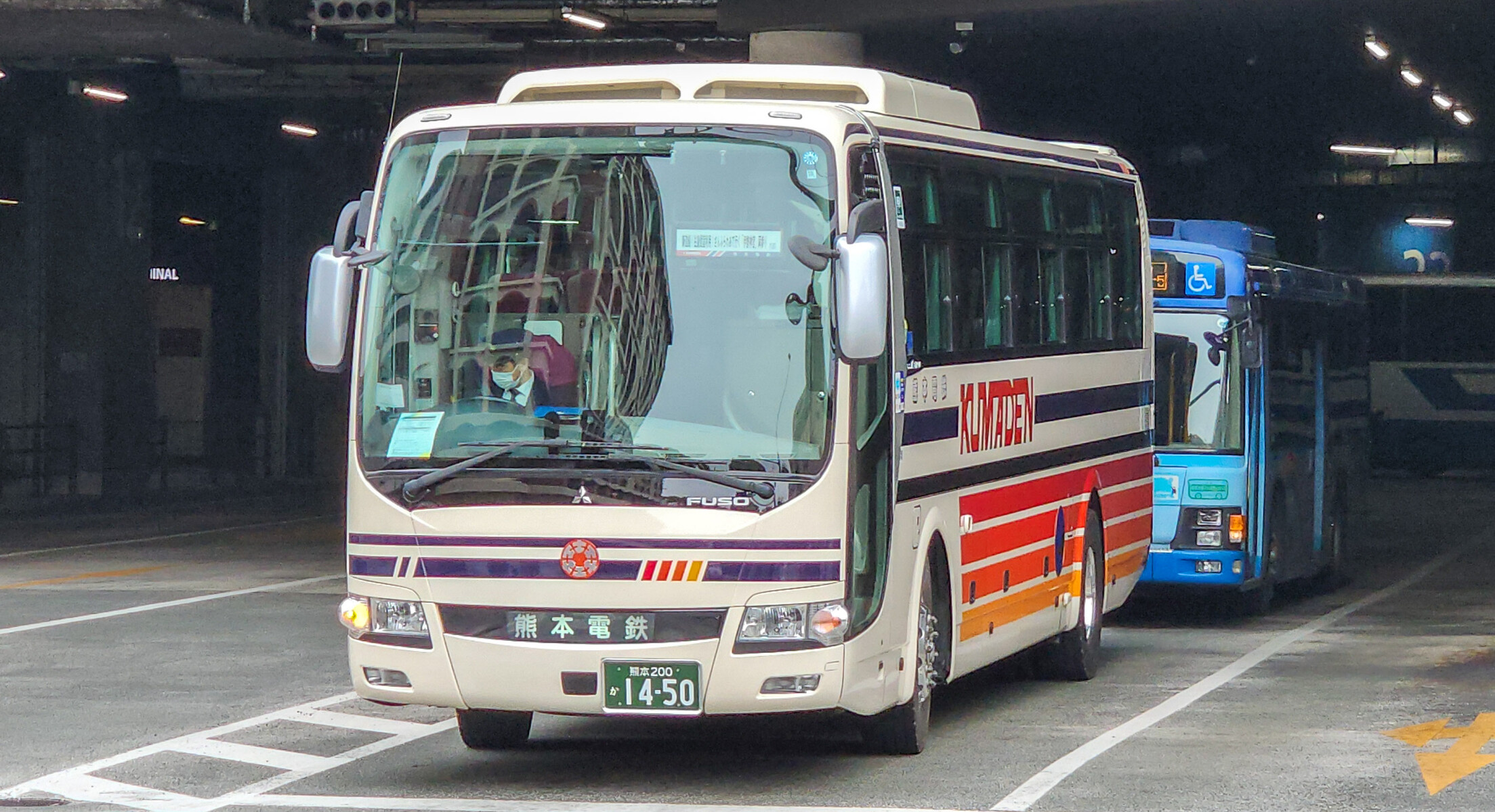 熊本電気鉄道 熊本200か1450 : 🚌BUS画像館熊本🚏都市バス 6･7月の土日祝は特別ダイヤにて運行､｢しろめぐりん｣は7月18日まで ...
