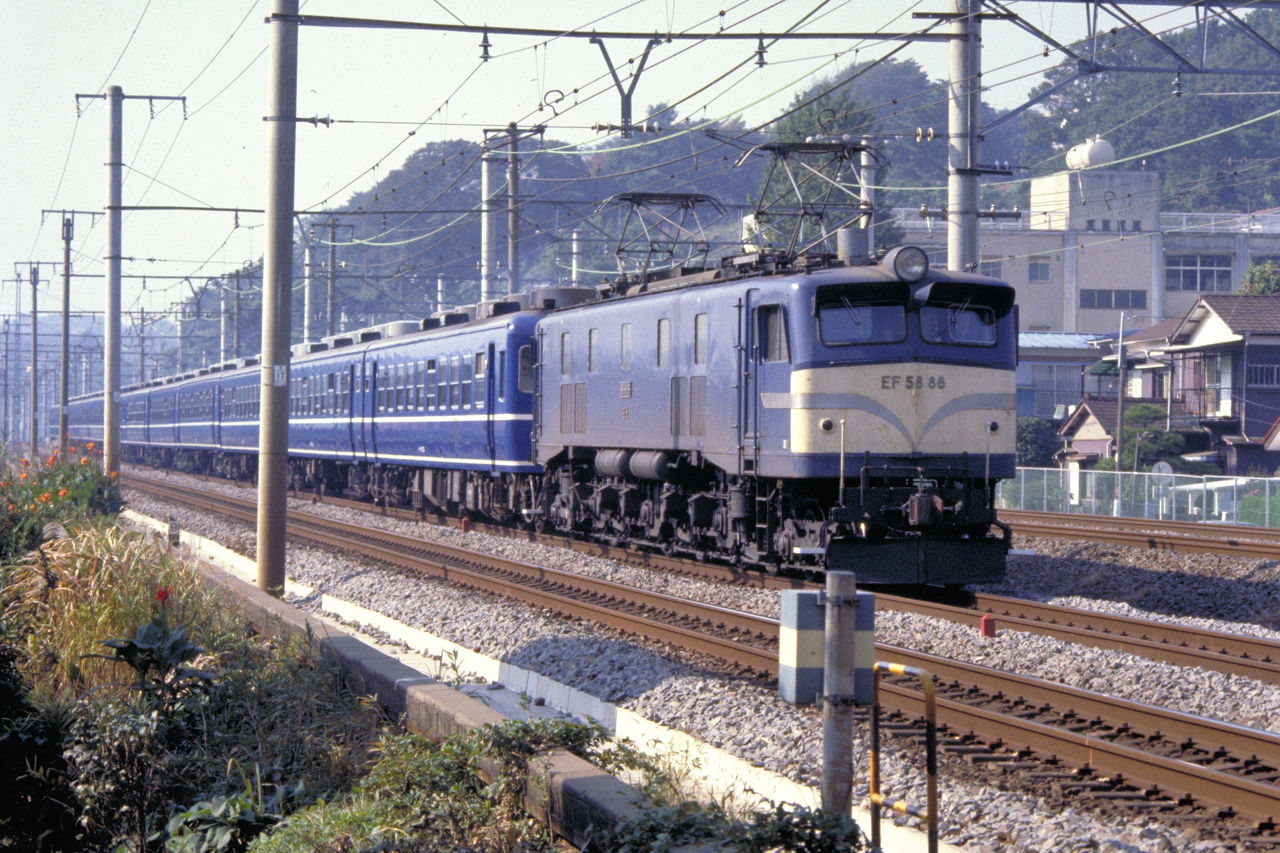 ALFA&RAIL ver.2 : 東海道EF58の終焉（1）