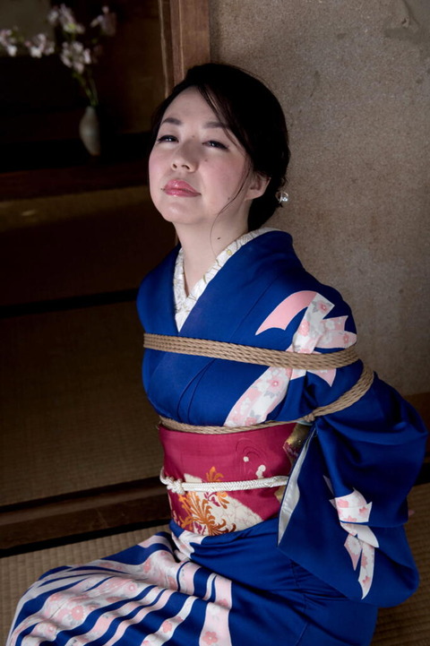 完全緊縛されてav投稿画像 Sexiz Pix