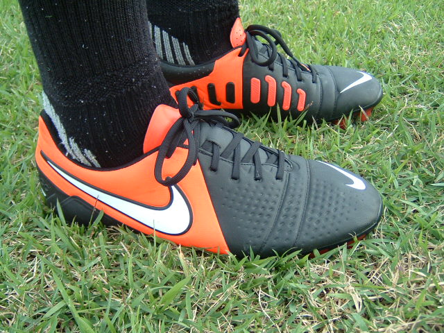 ナイキ CTR360マエストリ 3 HG インプレ : Kohei's BLOG ナイキ CTR360マエストリ 3 HG インプレ : Kohei's BLOG