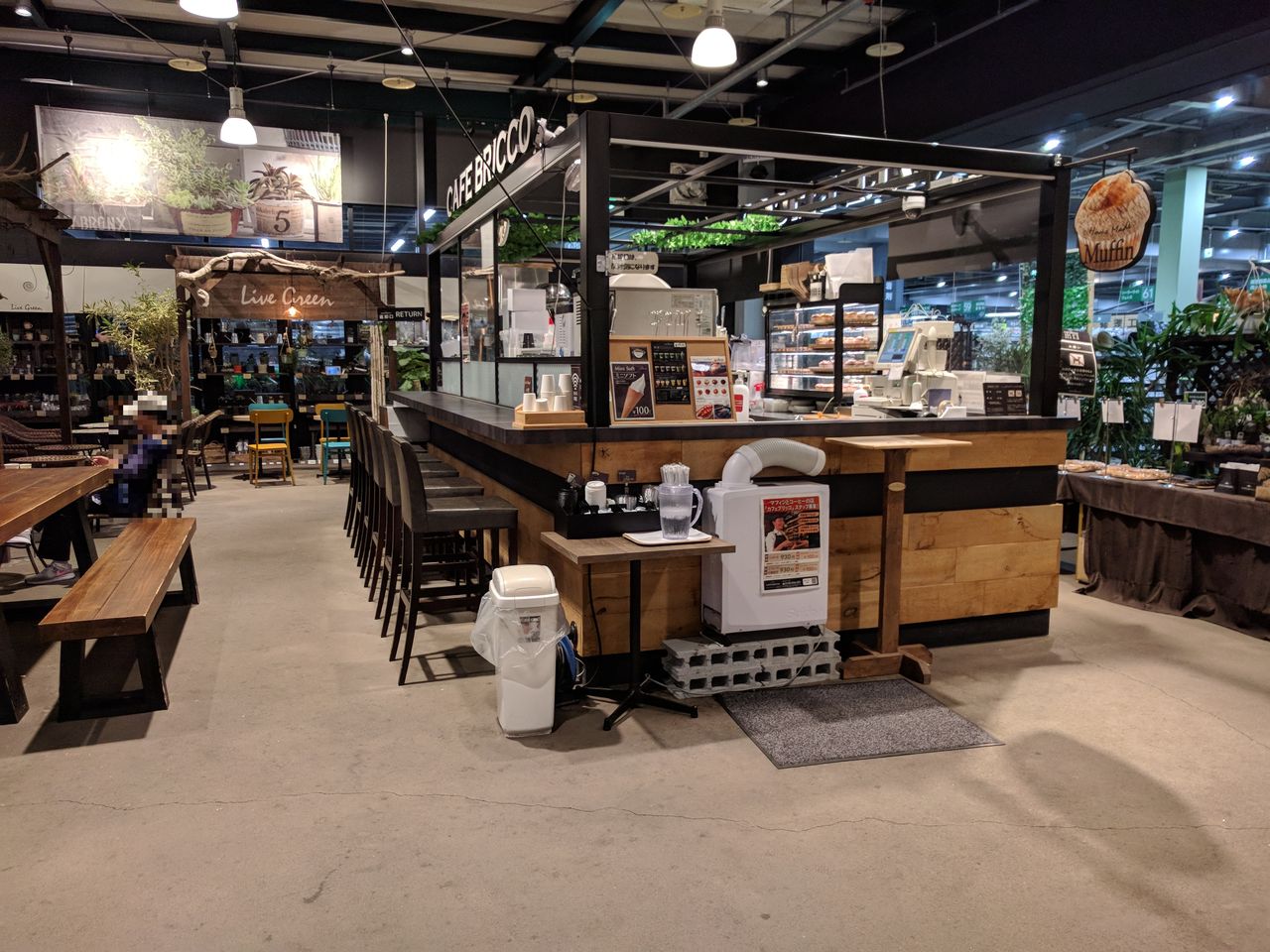 CAFE BRICCOのコーヒーとマフィンがとても美味しい : 小牧つーしん