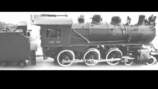 100年前にスペリオル湖に沈んだ機関車が発見される