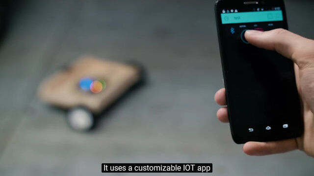 クーラーボックスを改造。持ち主を自動的に追尾するようにしてみた