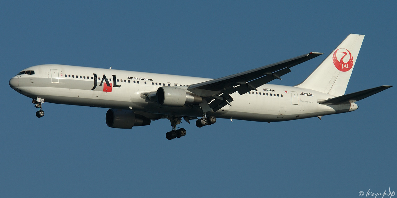 Koyapop’s LIBRARY ☆ BEAUTIFUL PLANES OF THE '00s +1 ☆ : Boeing 767-346 JAL