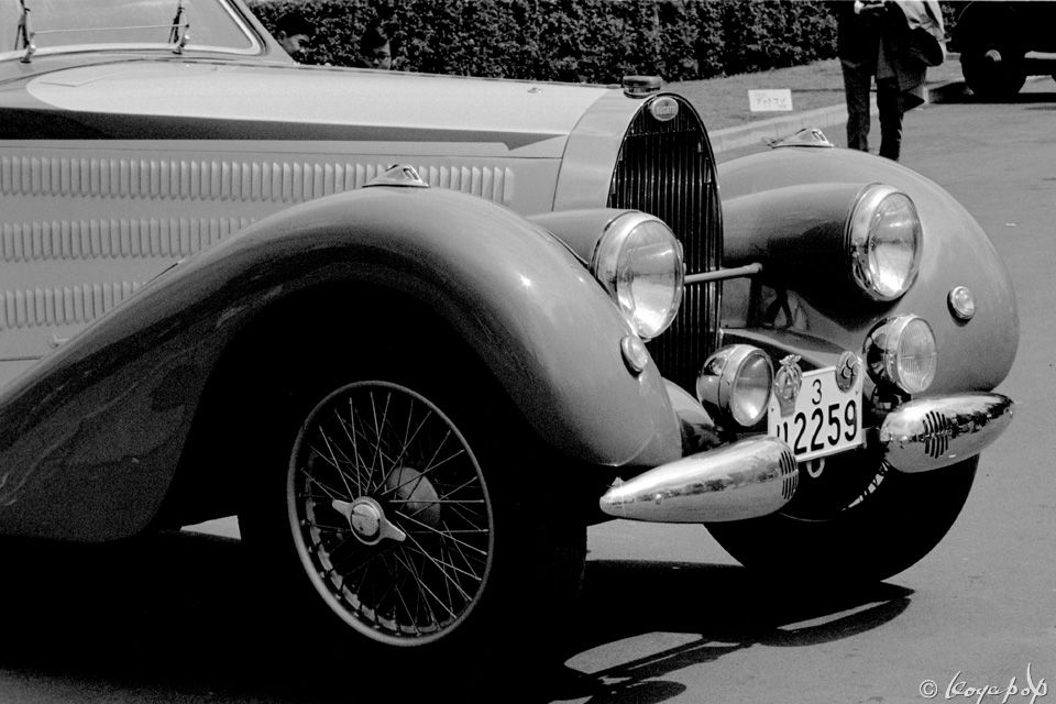 BUGATTI : ☆ BEAUTIFUL CARS OF THE ’60s +1
