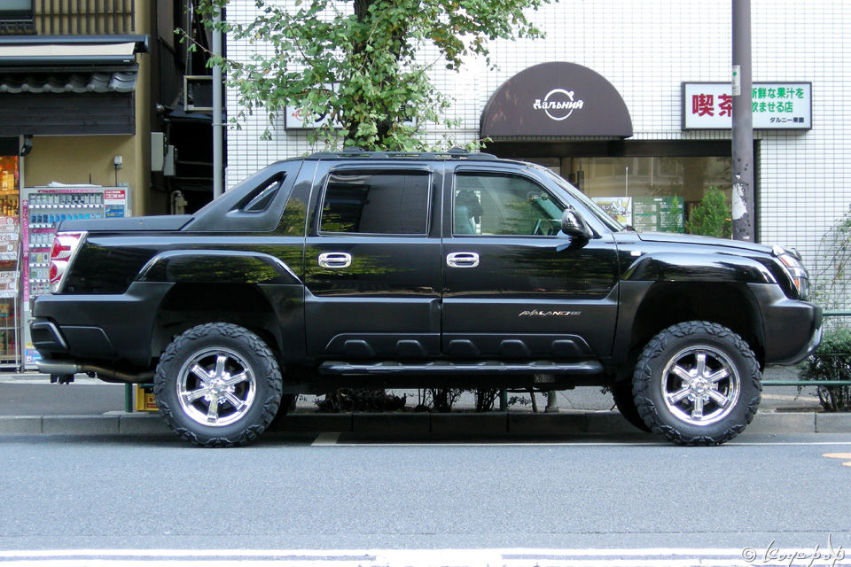 Chevrolet Avalanche 2002- エクスプローラー スポーツ トラックの対抗馬、シボレー アバランチ : ☆ ...