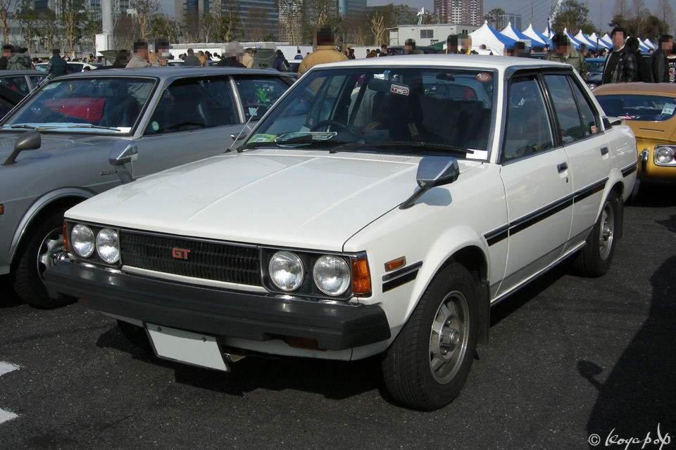 TOYOTA COROLLA : ☆ BEAUTIFUL CARS OF THE ’60s +1