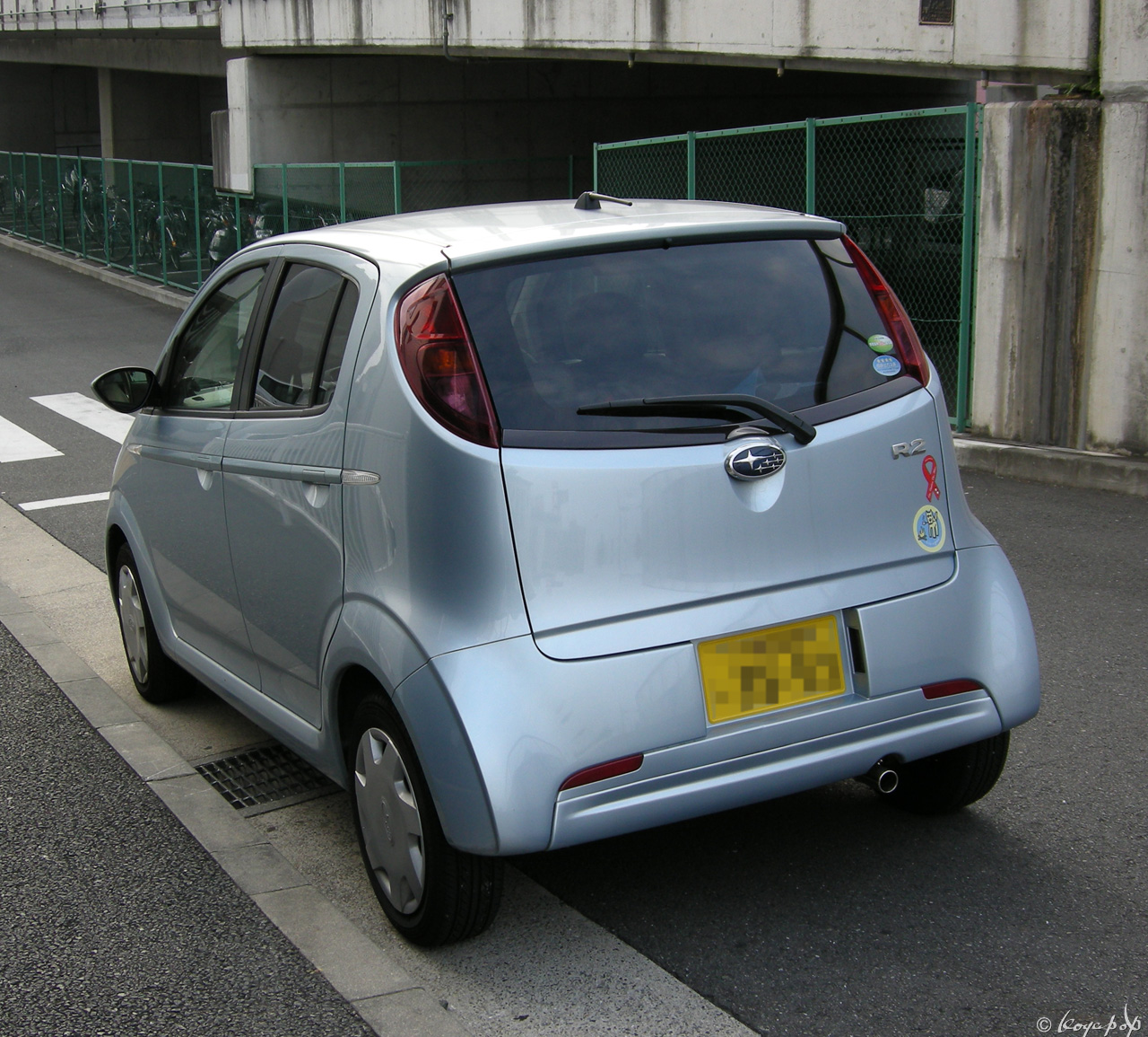 Subaru R2 2003- デザイン オリエンテッドなスバル R2 : ☆ BEAUTIFUL CARS OF THE ’60s +1