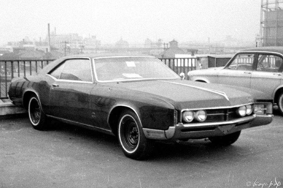 BUICK RIVIERA : ☆ BEAUTIFUL CARS OF THE ’60s +1