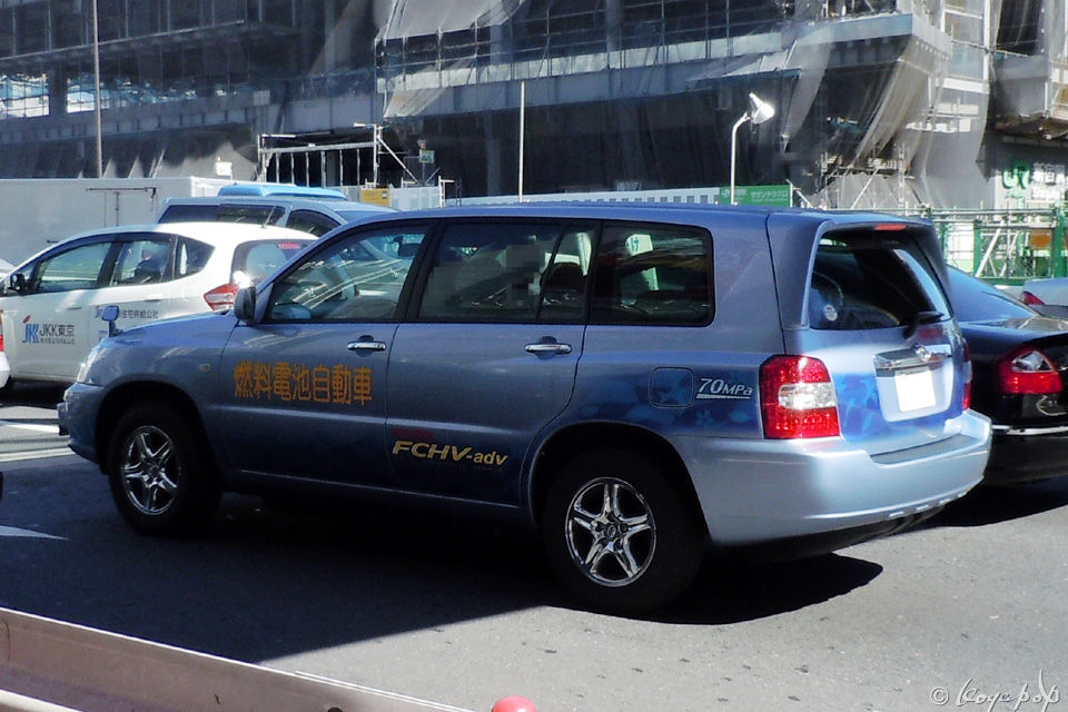 Toyota FCHV 2002- 月1万ドルでリースされたトヨタ FCHV : ☆ BEAUTIFUL CARS OF THE ’60s +1
