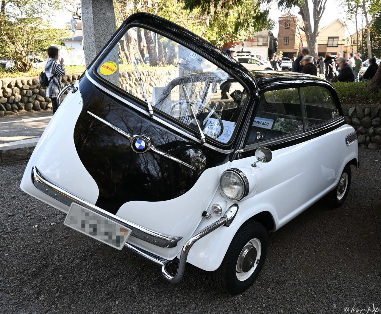 BMW 600 1957- 右側にドアが追加されたBMW 600 : ☆ BEAUTIFUL CARS OF THE ’60s +1