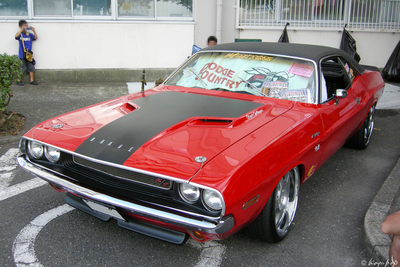 DODGE CHALLENGER : ☆ BEAUTIFUL CARS OF THE ’60s +1