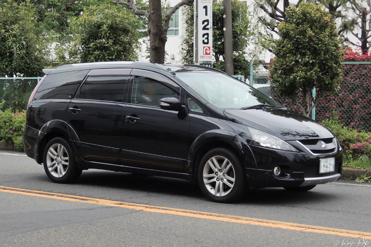 Mitsubishi Grandis 2003- 大胆なスタイリングを採用した三菱 グランディス : ☆ BEAUTIFUL CARS OF ...