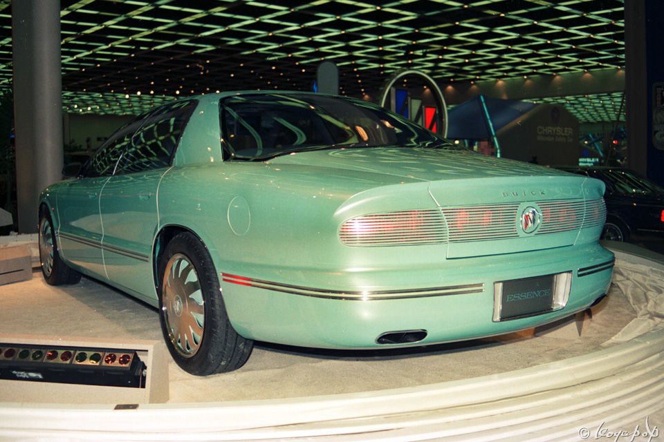 Buick Park Avenue Essence 1989 豊満なボディのビュイック パーク アベニュー エッセンス : ☆ ...