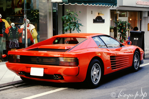 Ferrari Testarossa 1984- 大胆なボディで話題をさらったフェラーリ テスタロッサ : ☆ BEAUTIFUL CARS ...