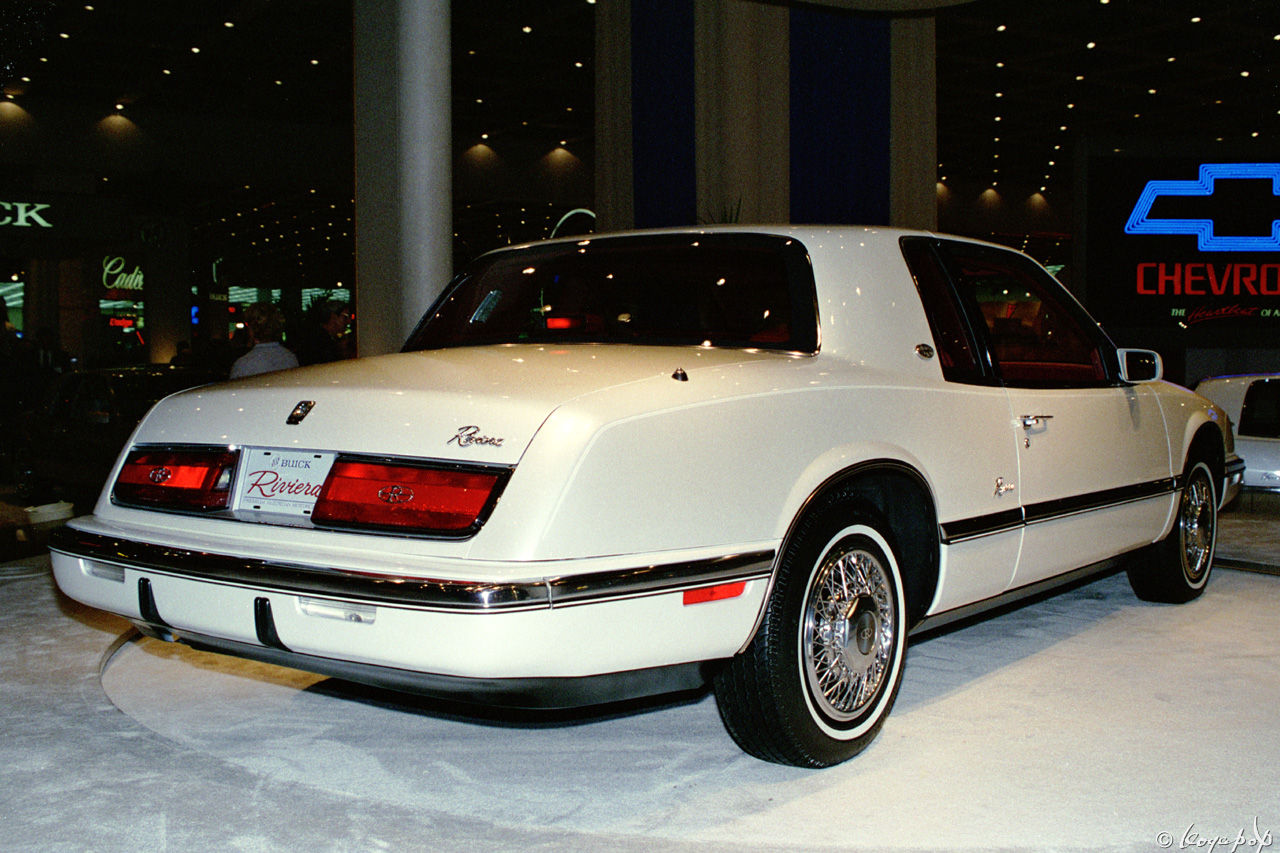 BUICK RIVIERA : ☆ BEAUTIFUL CARS OF THE ’60s +1