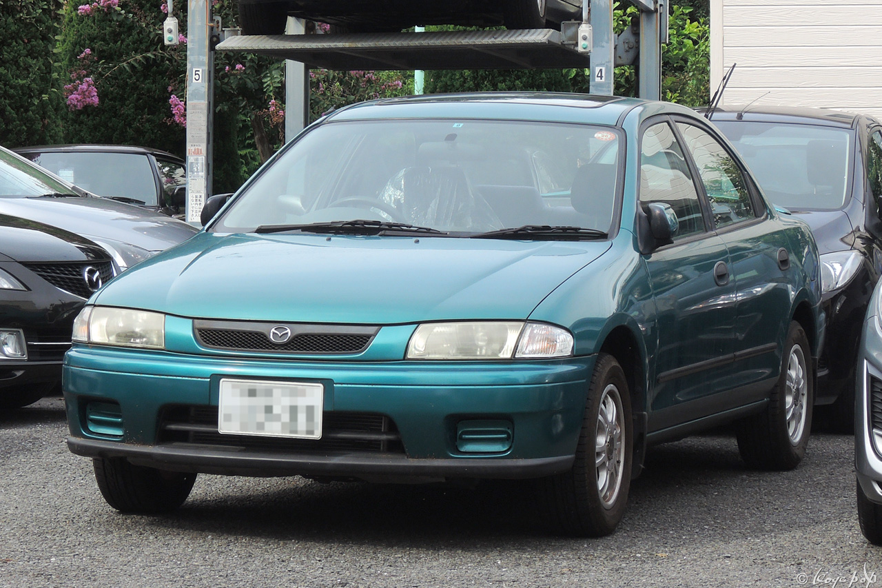 MAZDA FAMILIA : ☆ BEAUTIFUL CARS OF THE ’60s +1