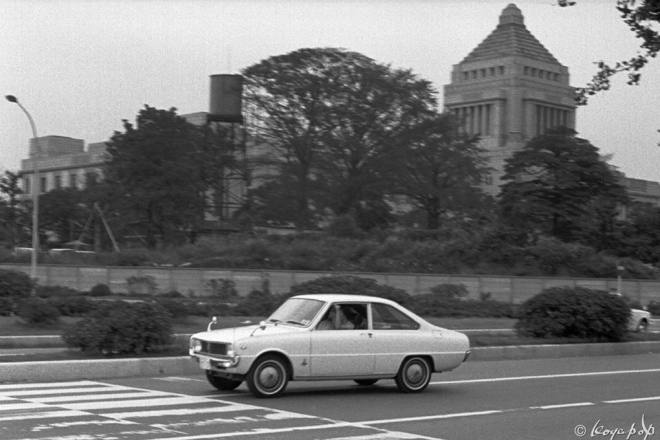 MAZDA FAMILIA : ☆ BEAUTIFUL CARS OF THE ’60s +1