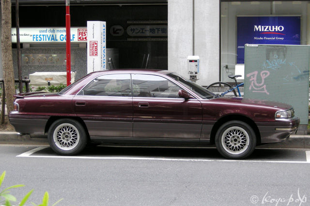 Eunos 300 1989- スタイリッシュな4ドア ハードトップ、ユーノス 300 : ☆ BEAUTIFUL CARS OF THE ...