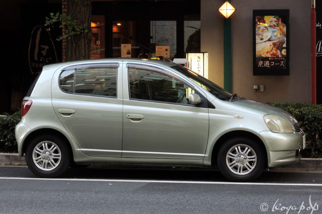 Toyota Vitz 1999- 世界戦略車として一世を風靡した初代のトヨタ ヴィッツ : ☆ BEAUTIFUL CARS OF THE ...