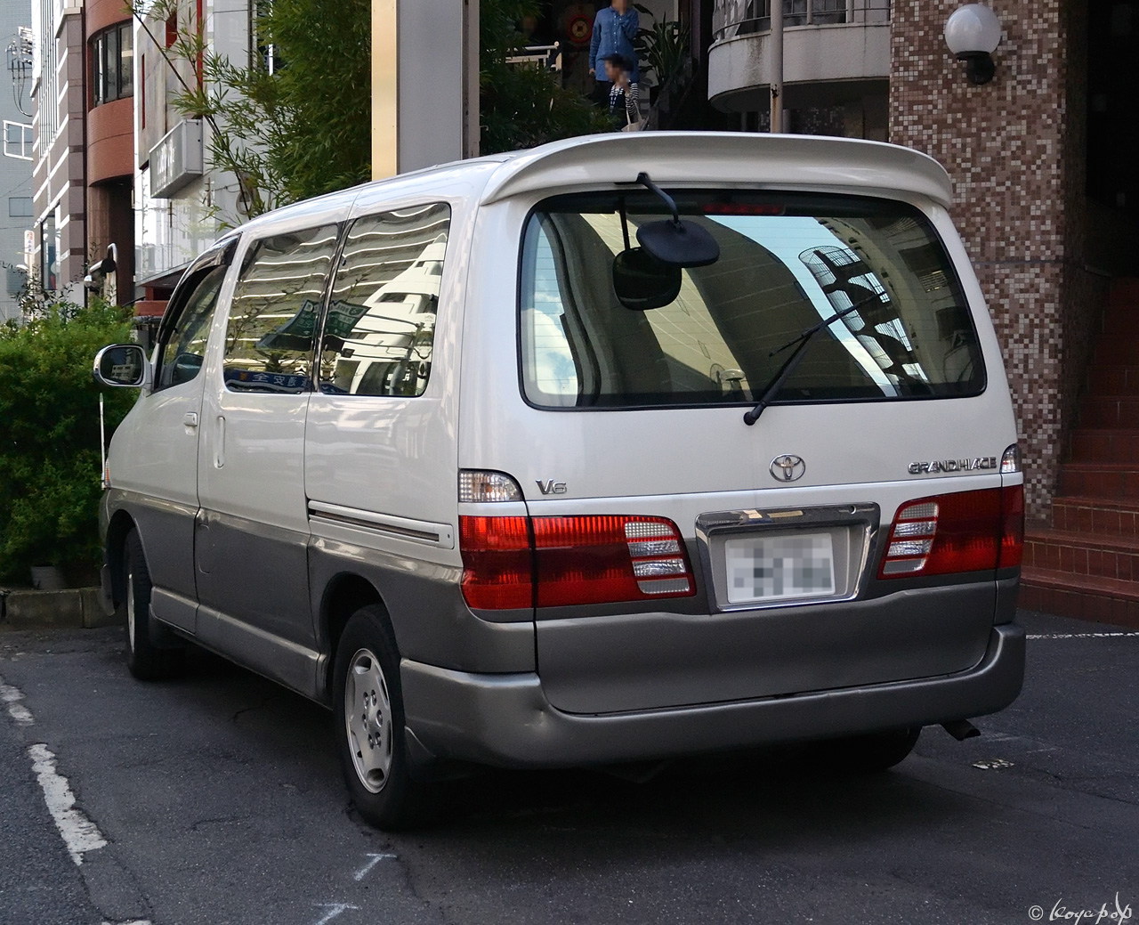 Toyota Grand HiAce 1999- 1999年に誕生した立派なグリルのトヨタ グランドハイエース : ☆ BEAUTIFUL ...