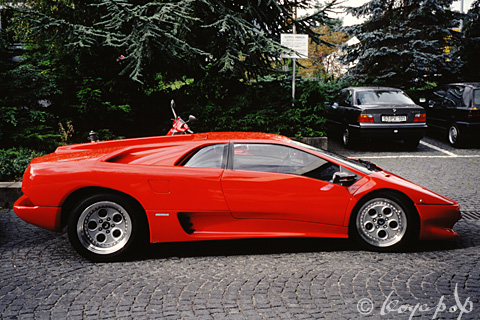 Lamborghini Diablo 1990- 1990年にデビューしたランボルギーニ ディアブロ : ☆ BEAUTIFUL CARS ...