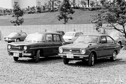 TOYOTA COROLLA : ☆ BEAUTIFUL CARS OF THE ’60s +1