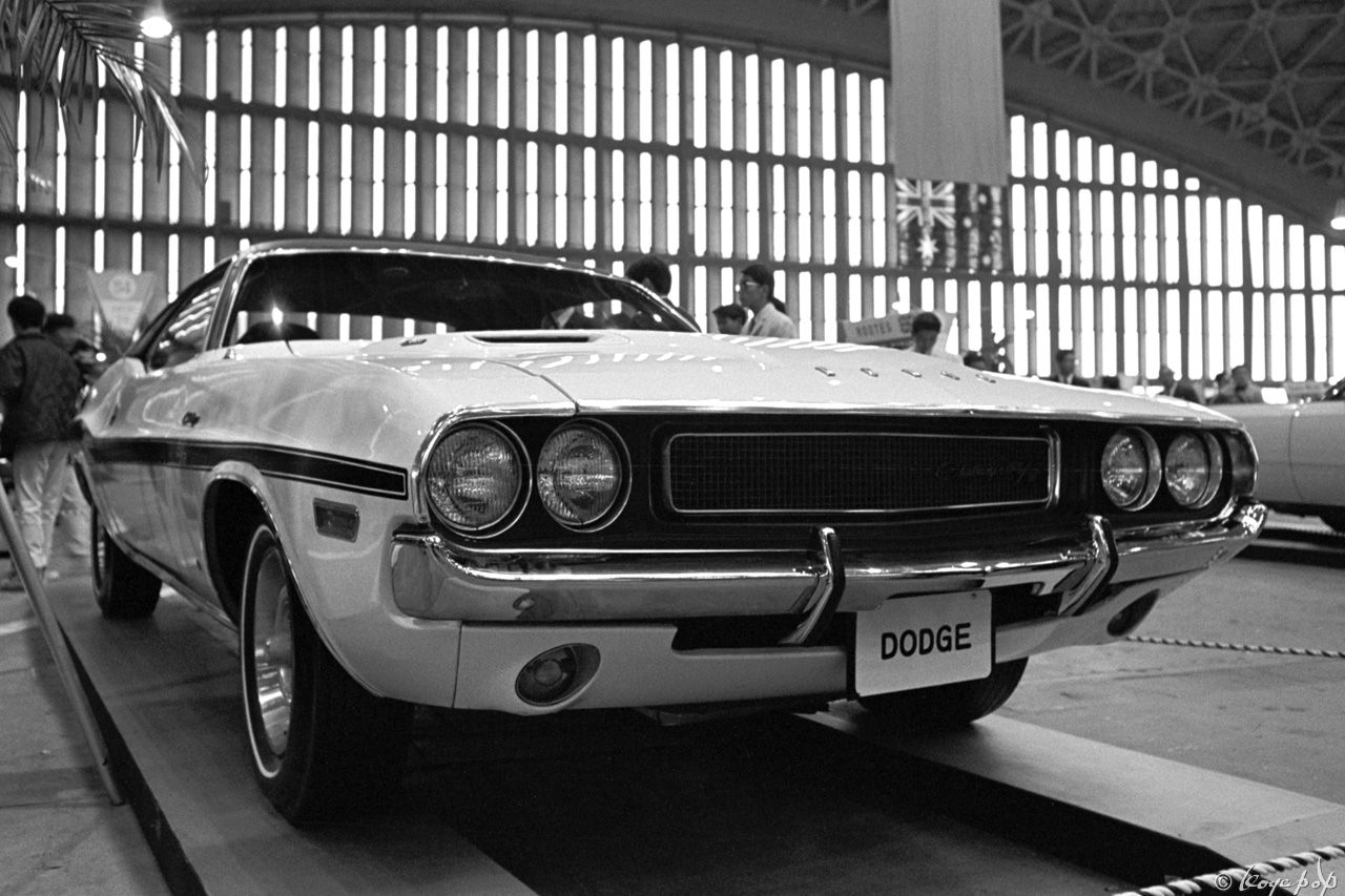 DODGE CHALLENGER : ☆ BEAUTIFUL CARS OF THE ’60s +1