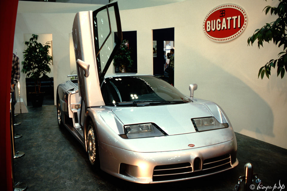 BUGATTI : ☆ BEAUTIFUL CARS OF THE ’60s +1