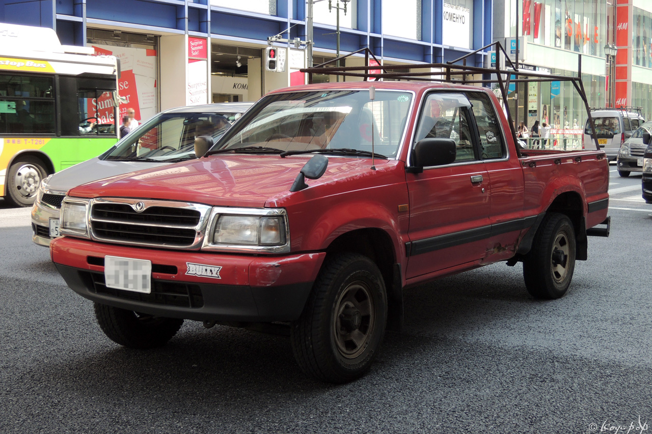 MAZDA : ☆ BEAUTIFUL CARS OF THE ’60s +1