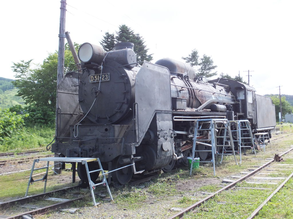 【平取】D51-23とスハフ42-519+スハ45-37 振内鉄道記念館 : 保存車めぐりの記録
