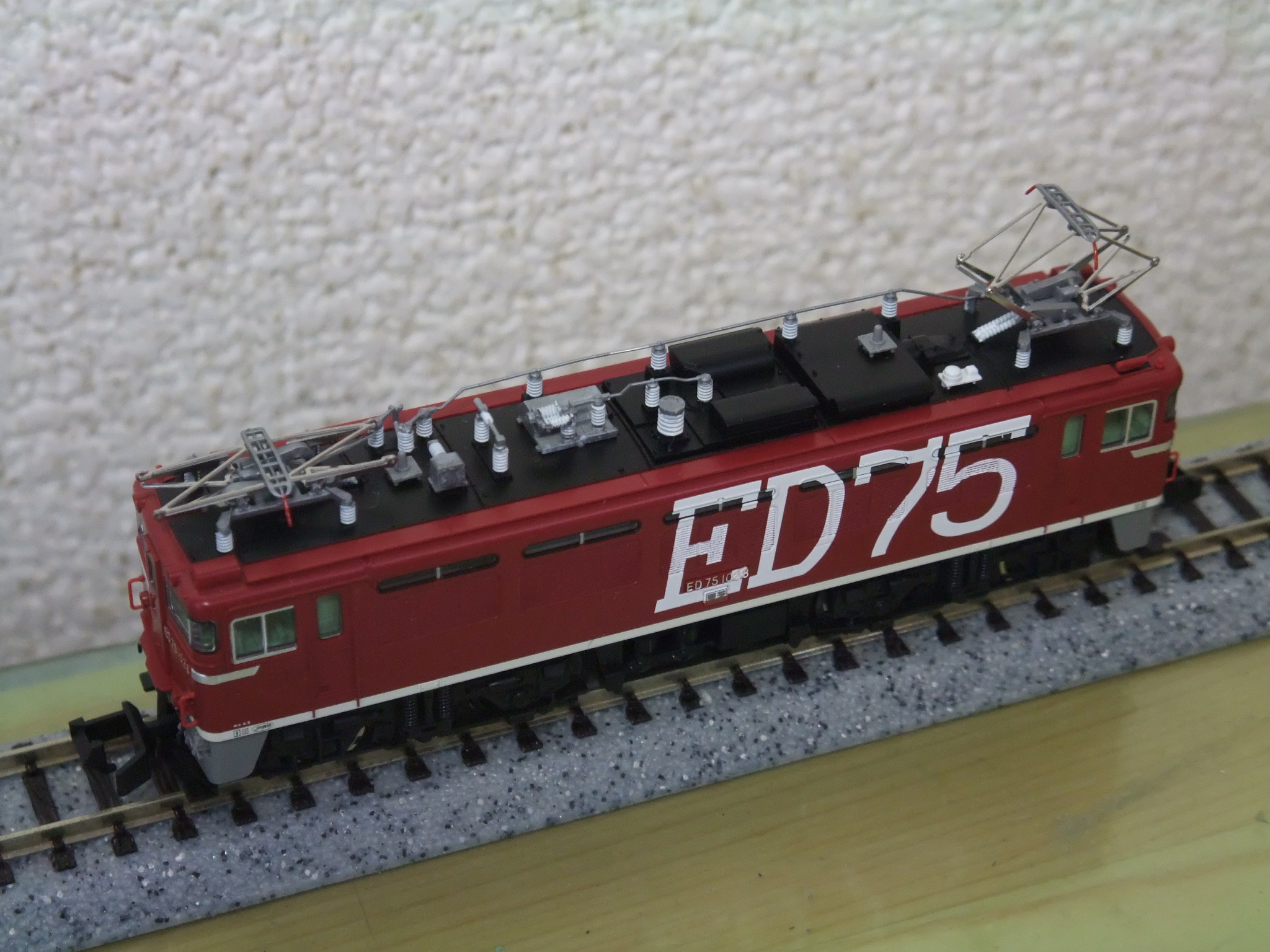 always ─永遠を駆け抜ける一瞬の僕ら─:ED75形（1028号機と新更新色）の模型