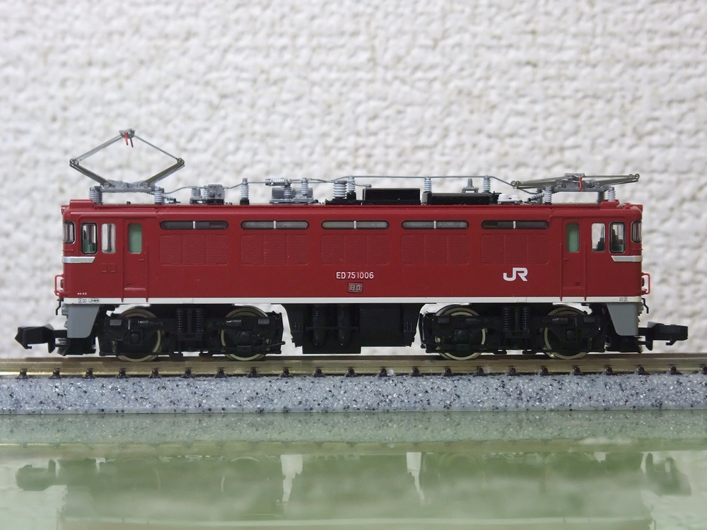 always ─永遠を駆け抜ける一瞬の僕ら─:ED75形（1028号機と新更新色）の模型