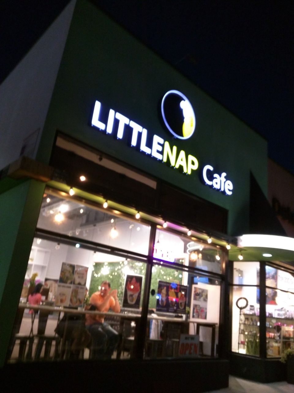 北海道ソフトクリーム？！ @ Little Nap Cafe in Hillcrest～♪ : サンディエゴ賃貸情報館 / 赴任、駐在、研究 ...