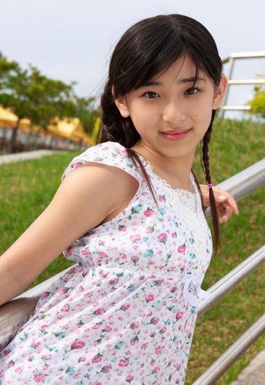 山田レイナ エロ画像 : 子供大好き