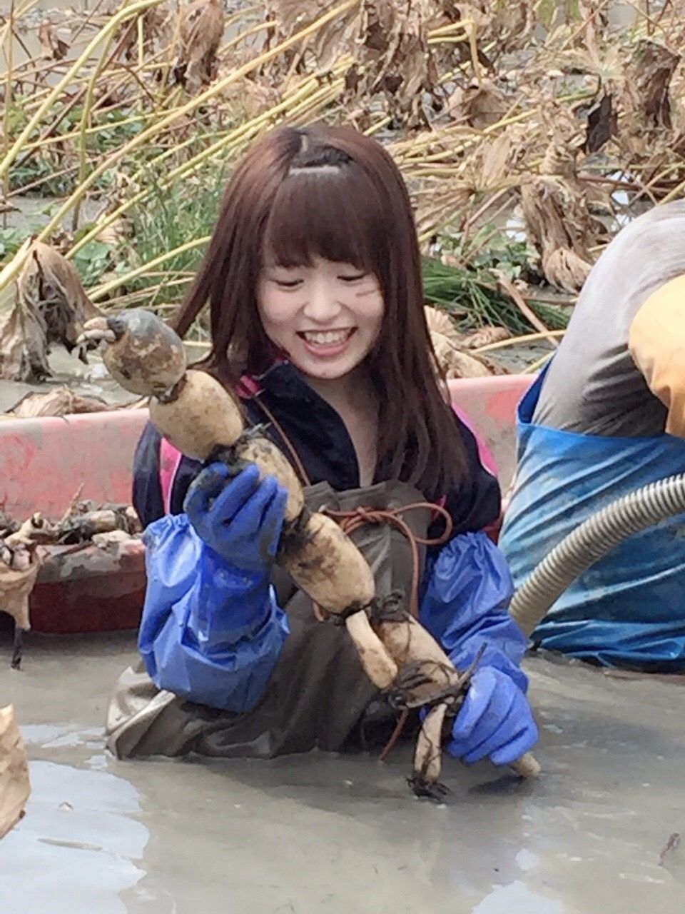 地頭江音々 エロ画像 : 子供大好き