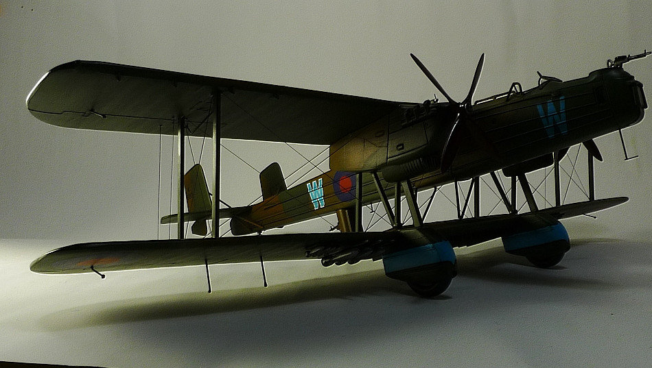 Kzplamoyoshi : 1/72 ハンドレページヘイフォードMKⅢ レベル Handley Page HEYFORD MkⅢ Revell