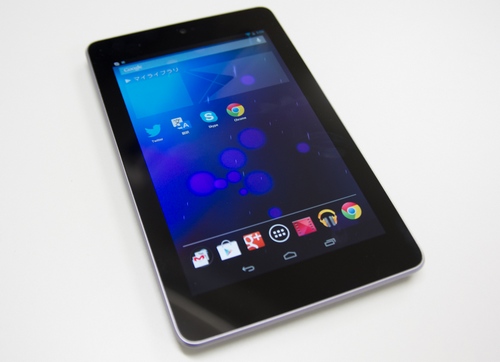 iPadでは実現できない、最新AndroidタブレットNexus7と光回線がもたらす外出革命があまりに凄すぎる:らばQ
